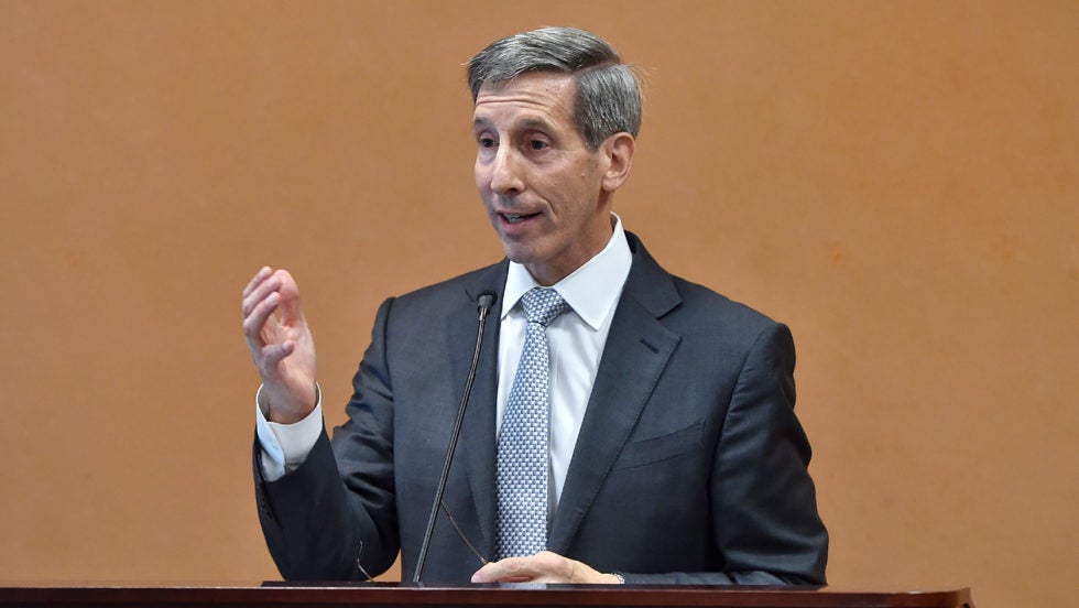 A Conversation with FTC Chair Joseph Simons (L’83) | Georgetown Law