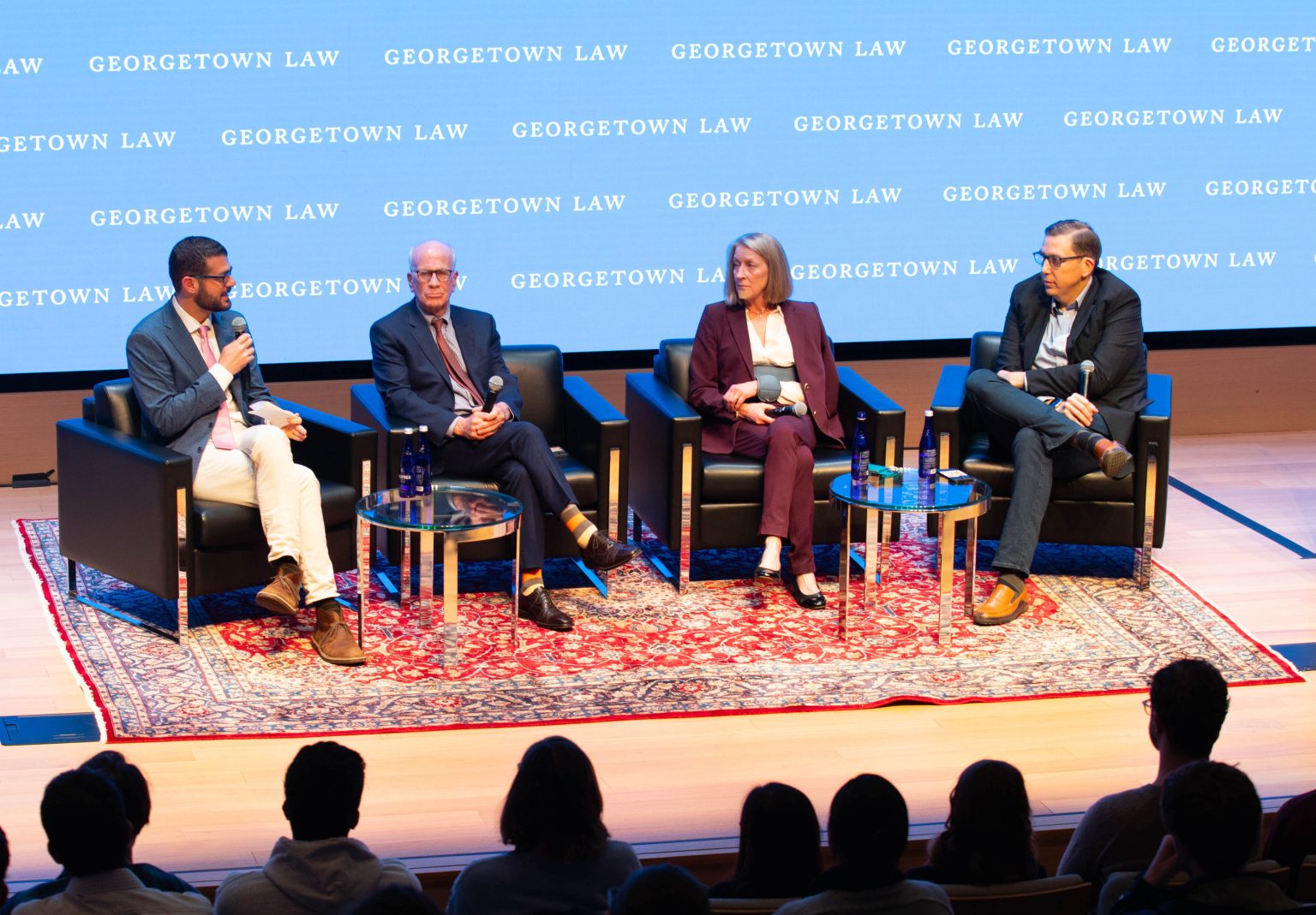 The Georgetown Law Journal Hosts Sen. Peter Welch for Discussion on ...